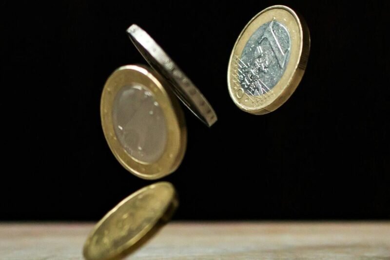 Tipping In France: When, How Much, And What’s Expectedsitename%